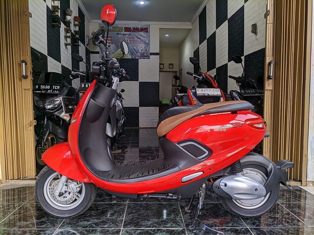 Mengupas Spek dan Fitur Motor Listrik Rakata S9 - Gaspol