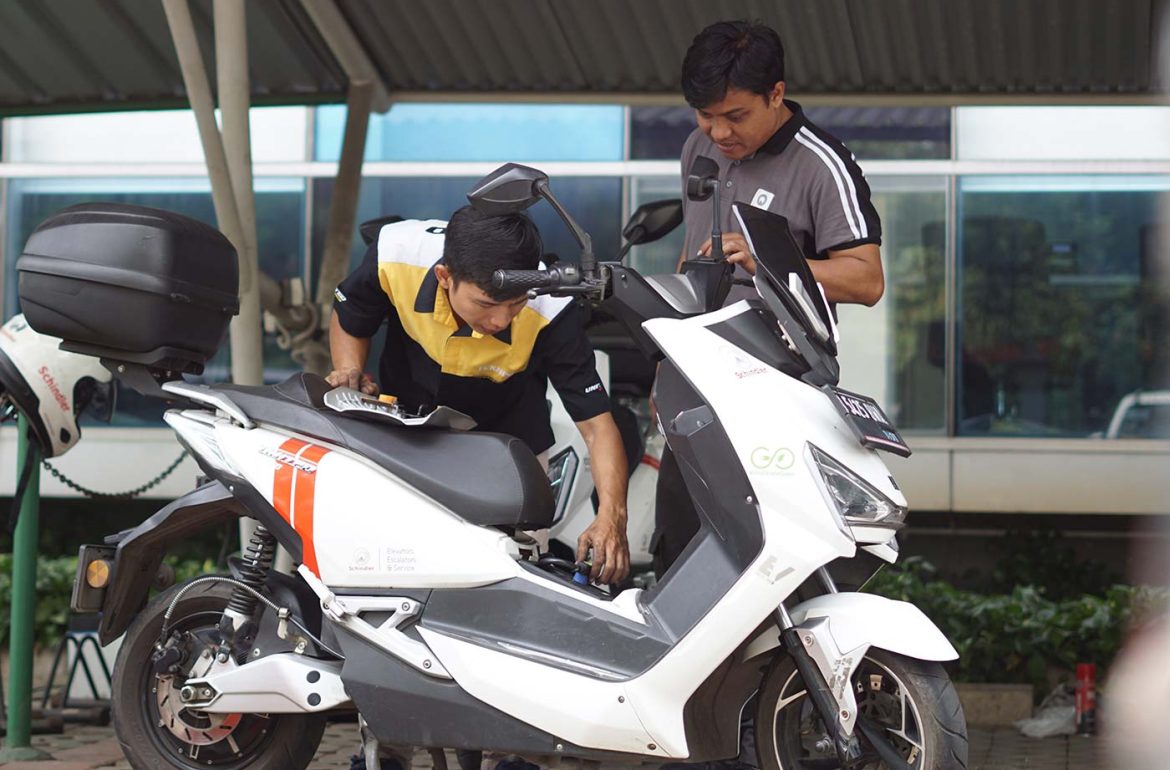 ⁠Informasi dan Tips Servis Motor Listrik Yang Perlu Diketahui - Gaspol