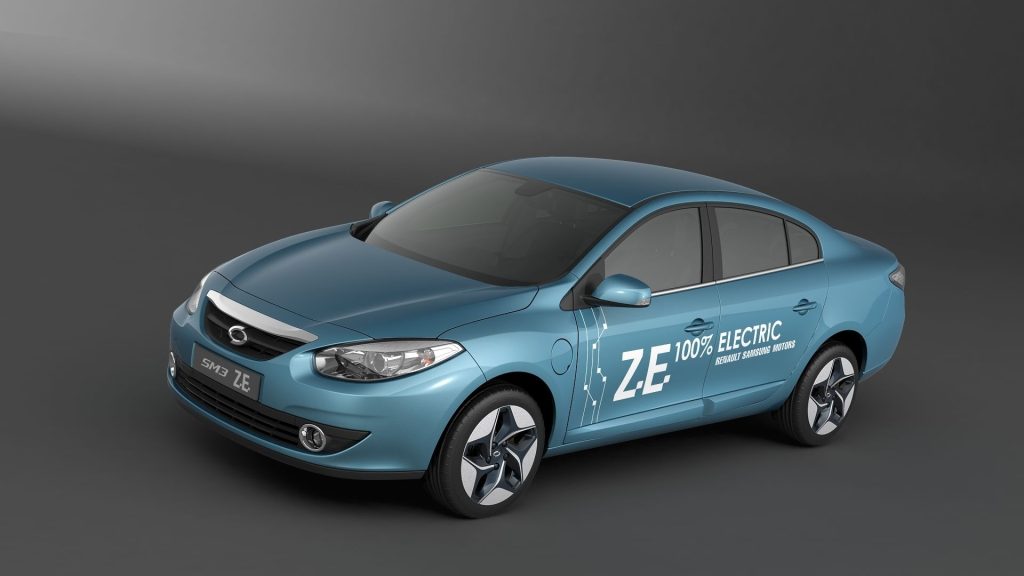 Mengenal Mobil Listrik Sedan Renault Samsung SM3 Z.E - Gaspol